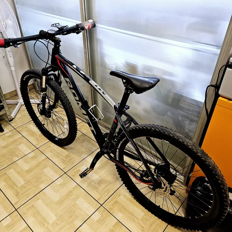 ROWER ROMET MUSTANG M7.1 CZARNO-CZERWONY 19 L | MTB (górskie) | Loombard.pl