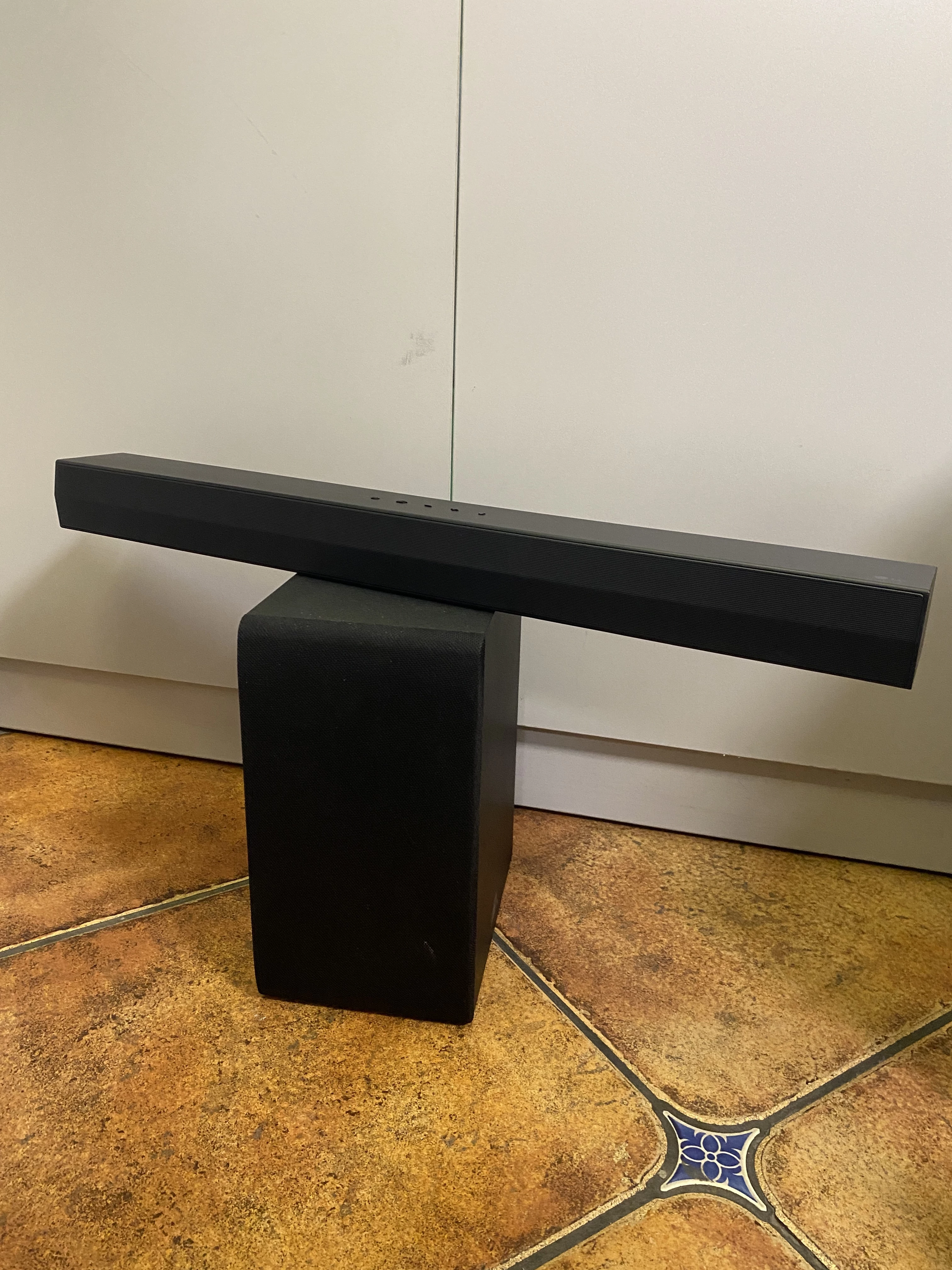 LG SOUNDBAR S40T ZESTAW | Soundbary | Loombard.pl