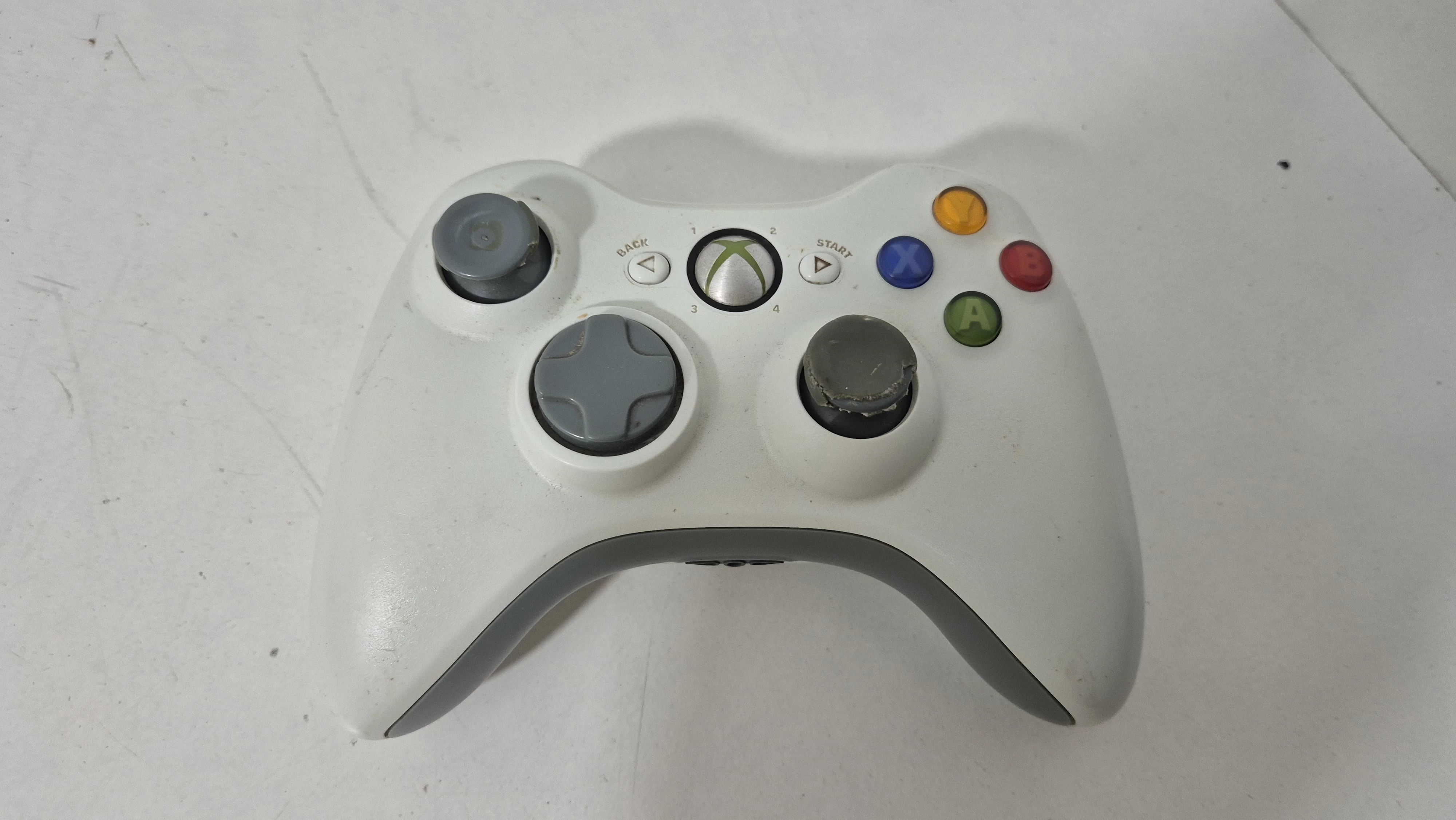 PAD XBOX 360 BIALY 1403 | Pady | Loombard.pl