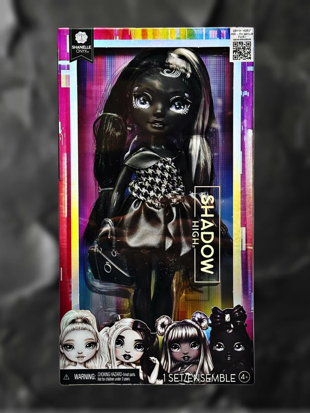 RAINBOW HIGH SHADOW HIGH MODNA LALKA SHANELLE ONYX – 28 CM | Loombard.pl