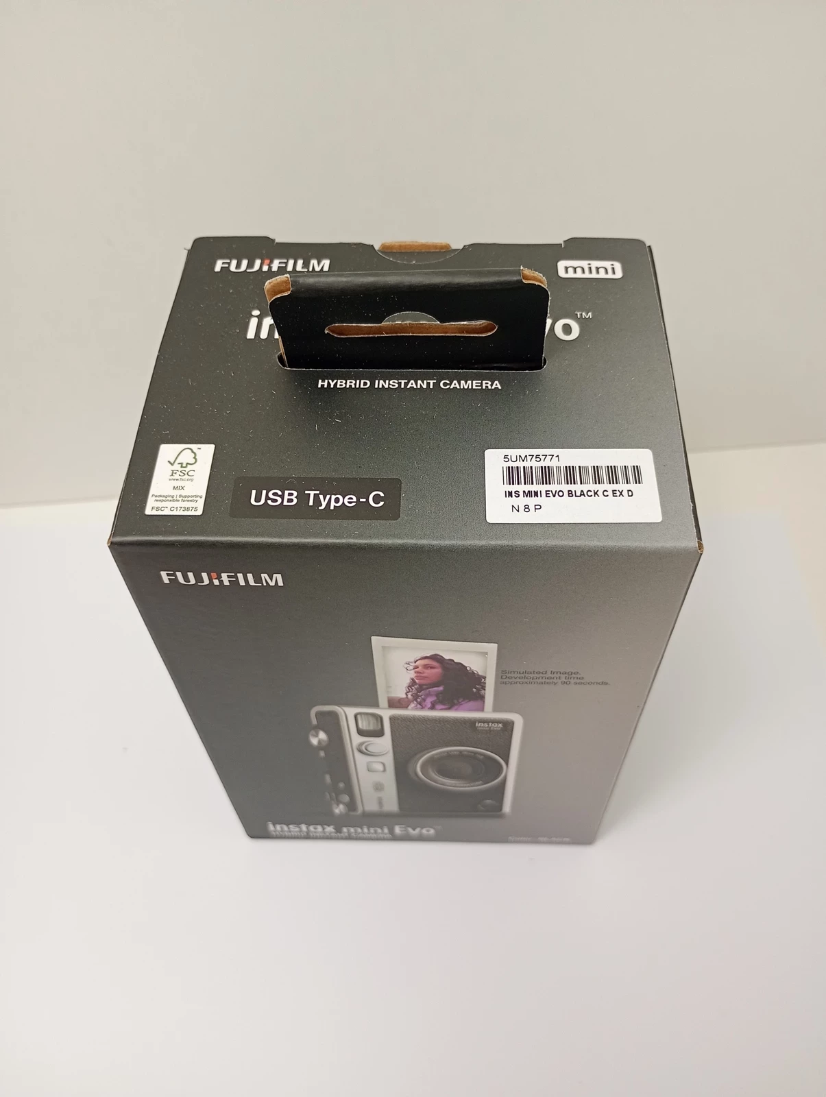 APARAT CYFROWY FUJIFILM FUJIFILM INSTAX MINI EVO USB-C, BLACK | Loombard.pl