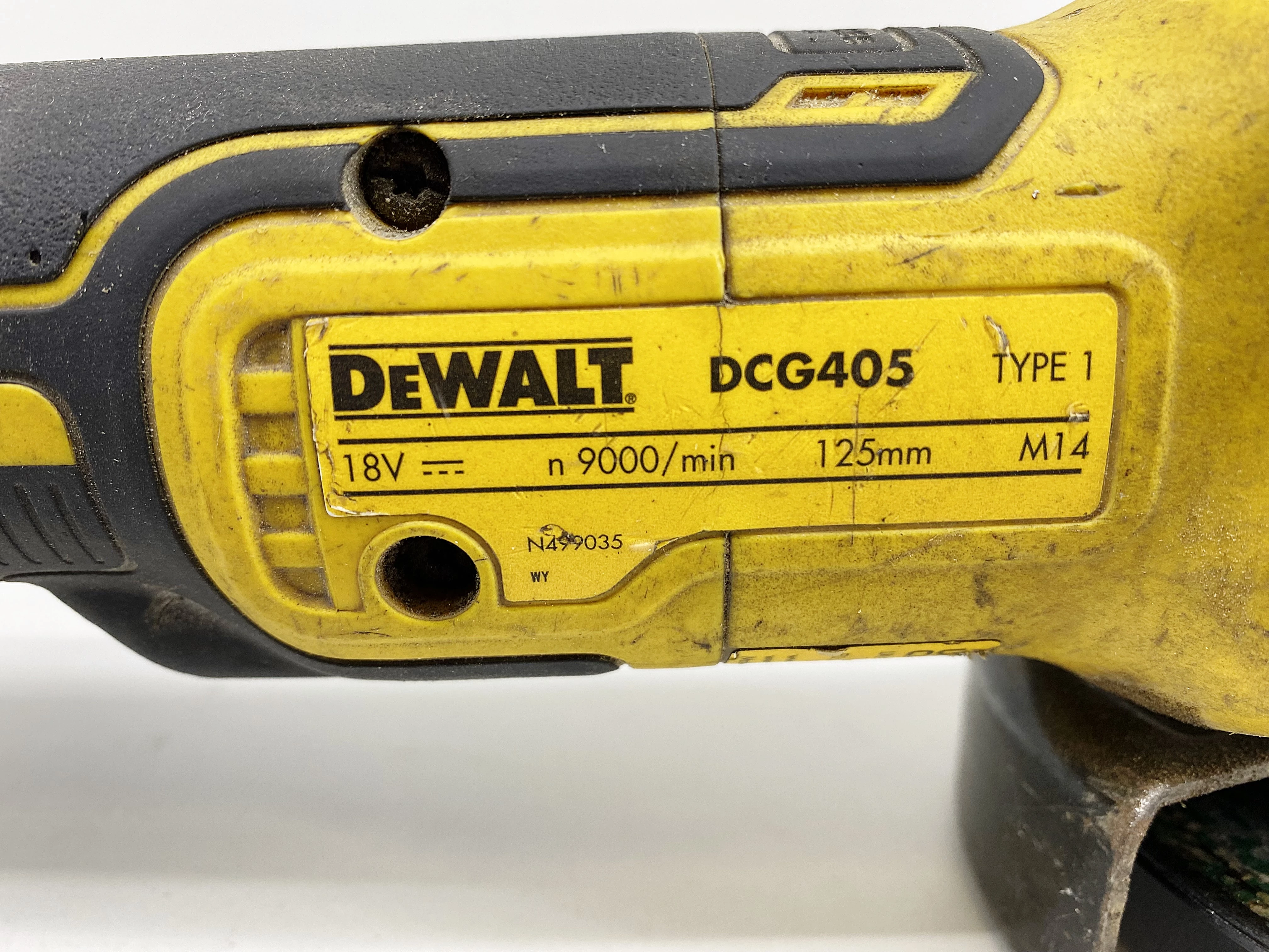 SZLIFIERKA KĄTOWA DEWALT DCG405 XR 125 MM 18 V | Szlifierki | Loombard.pl