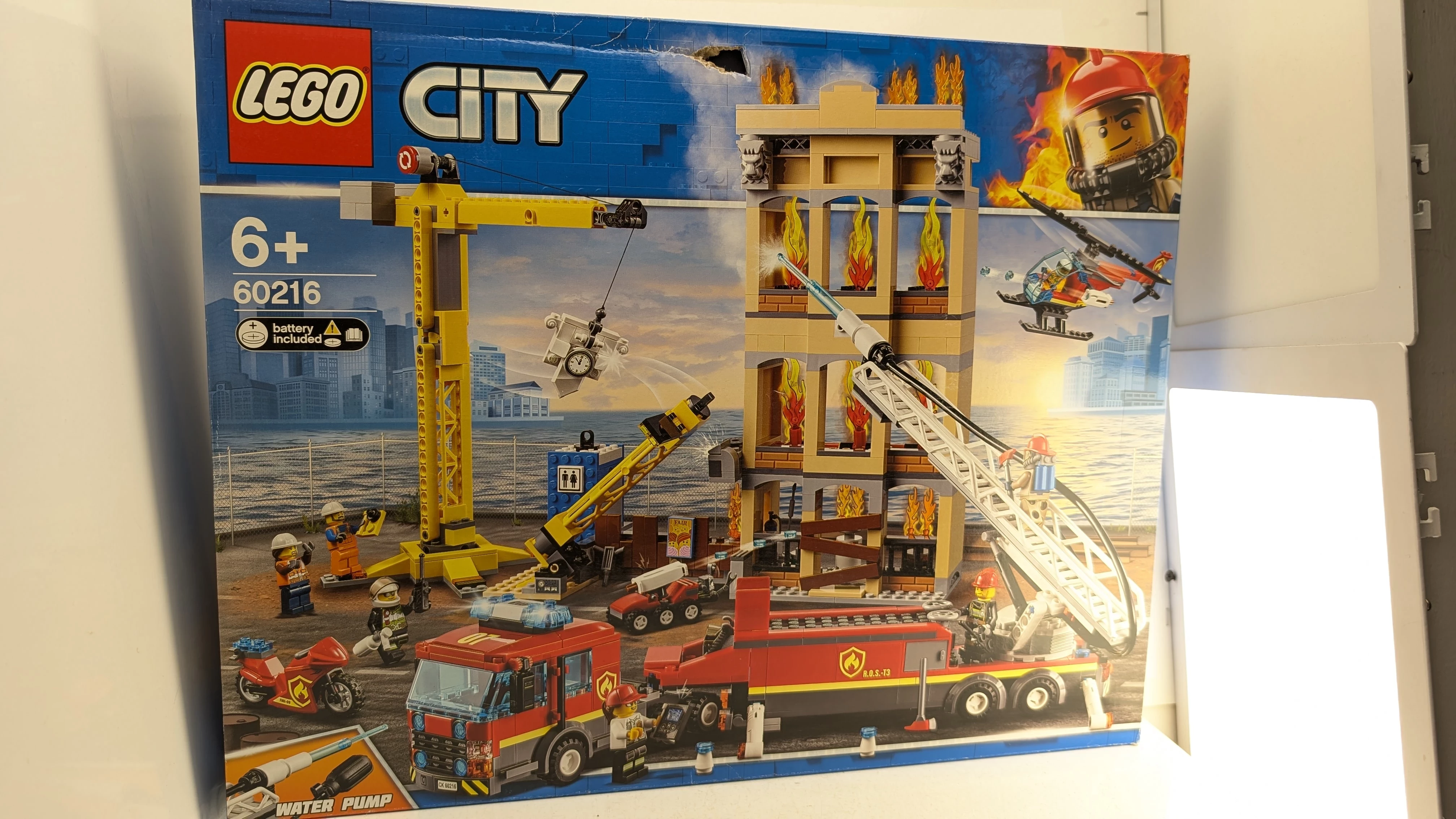 ZESTAW LEGO CITY 60216 STRAŻ W ŚRÓDMIEŚCIU | City | Loombard.pl