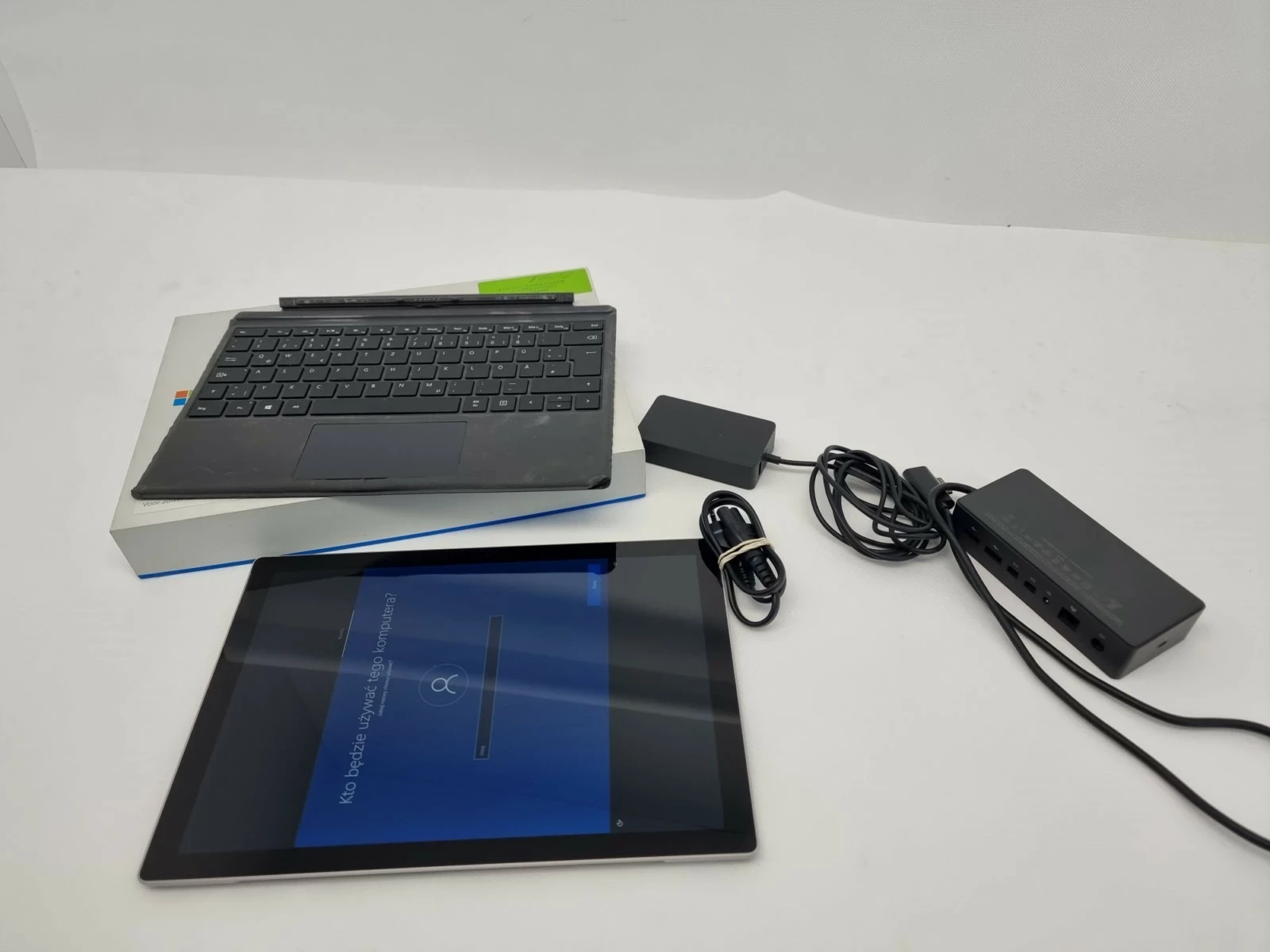LAPTOP MICROSOFT SURFACE PRO 5 1796 I5 8/256GB | Laptopy | Loombard.pl