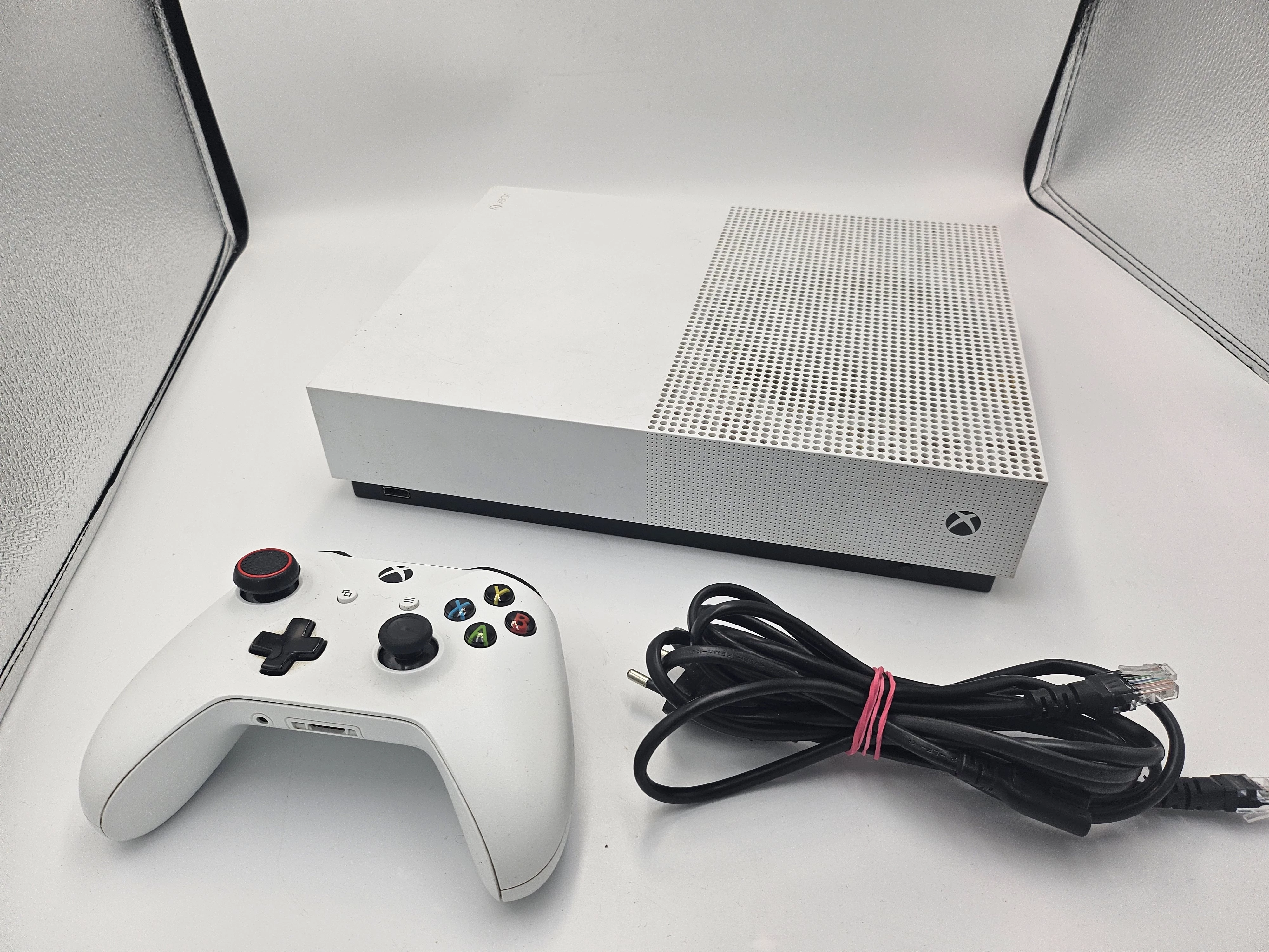 KONSOLA XBOX ONE ALL-DIGITAL EDITION 1TB | Konsole | Loombard.pl