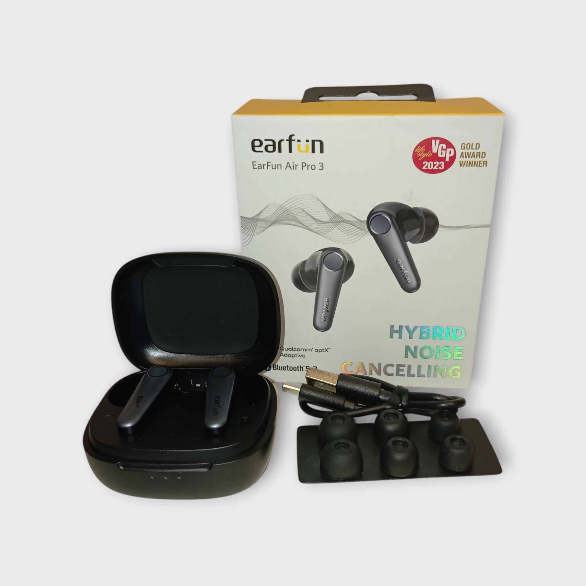 SŁUCHAWKI DOUSZNE EARFUN AIR PRO 3 | Bezprzewodowe | Loombard.pl