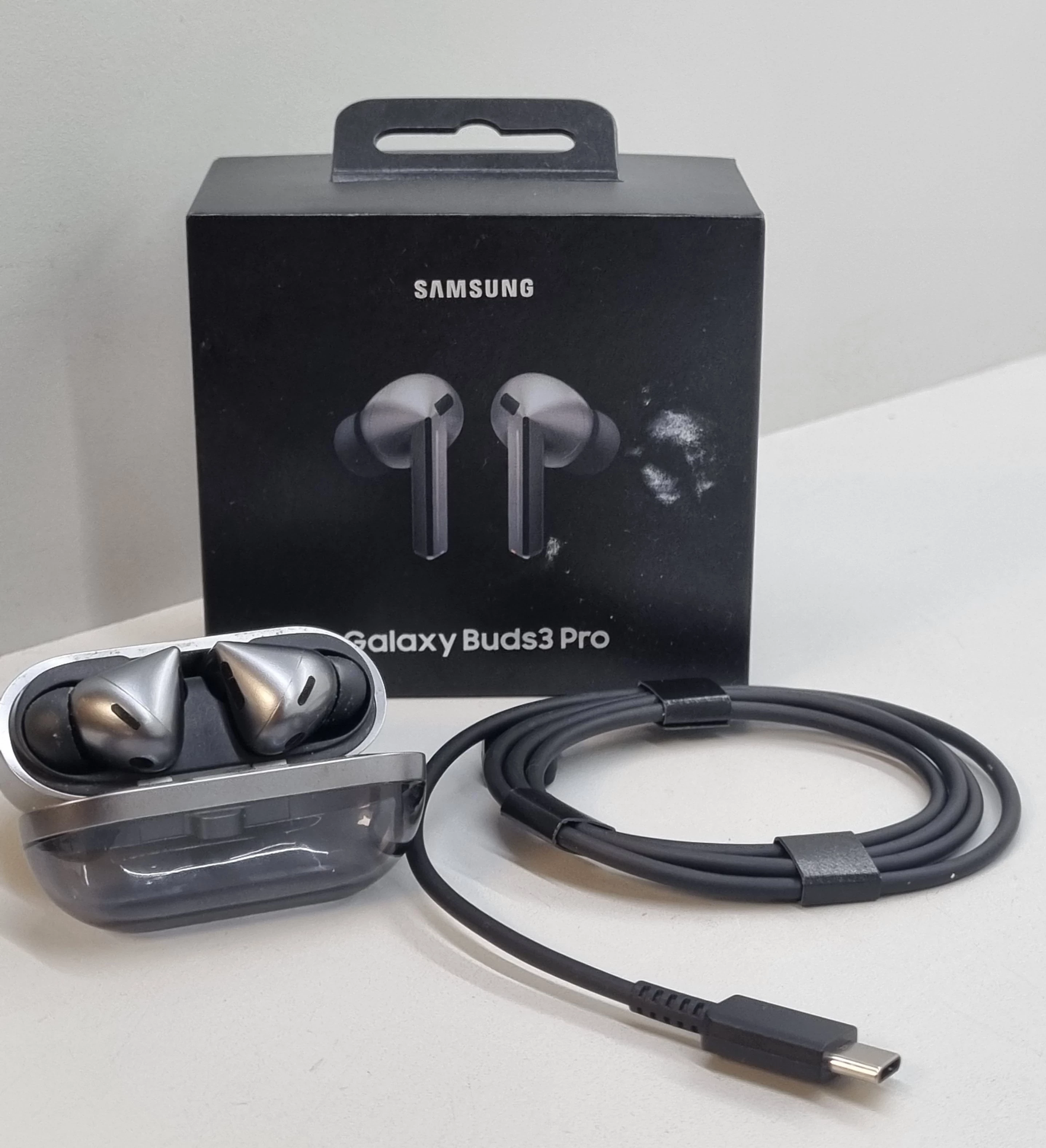 SŁUCHAWKI SAMSUNG GALAXY BUDS3 PRO SM-R630 | Bezprzewodowe | Loombard.pl