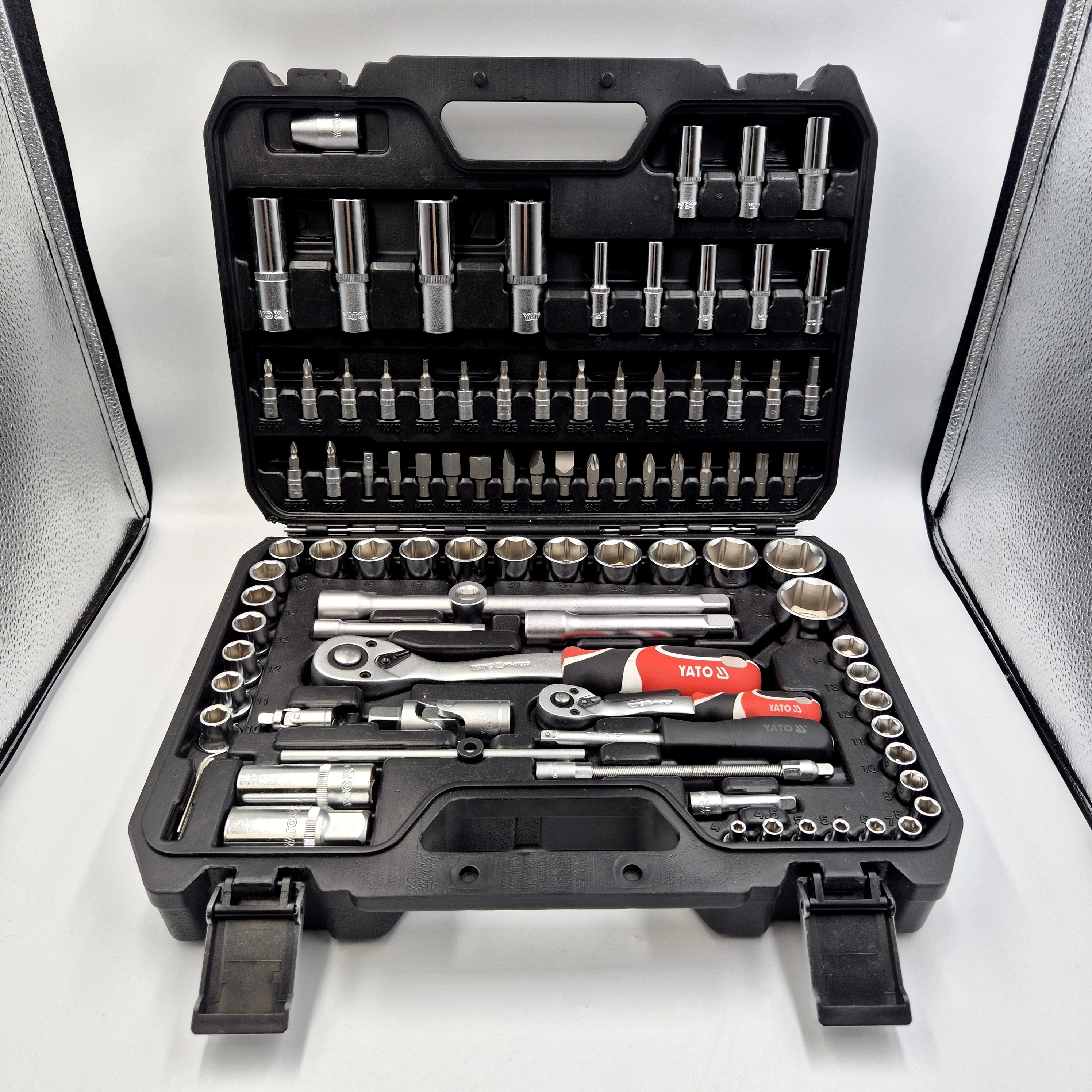 ZESTAW KLUCZY NASADOWYCH YATO YT-12681 (94 EL.) WALIZKA | Zestawy ...