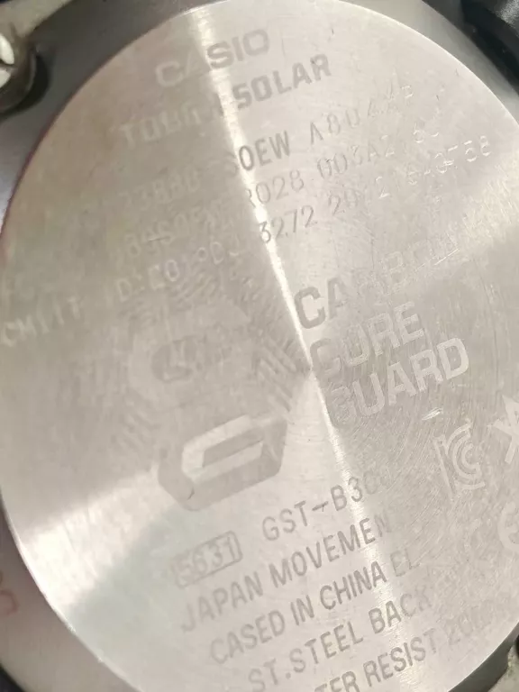 ZEGAREK CASIO G-SHOCK LIMITED BLUETOOTH SOLAR GST-B300 | Męskie | Loombard.pl