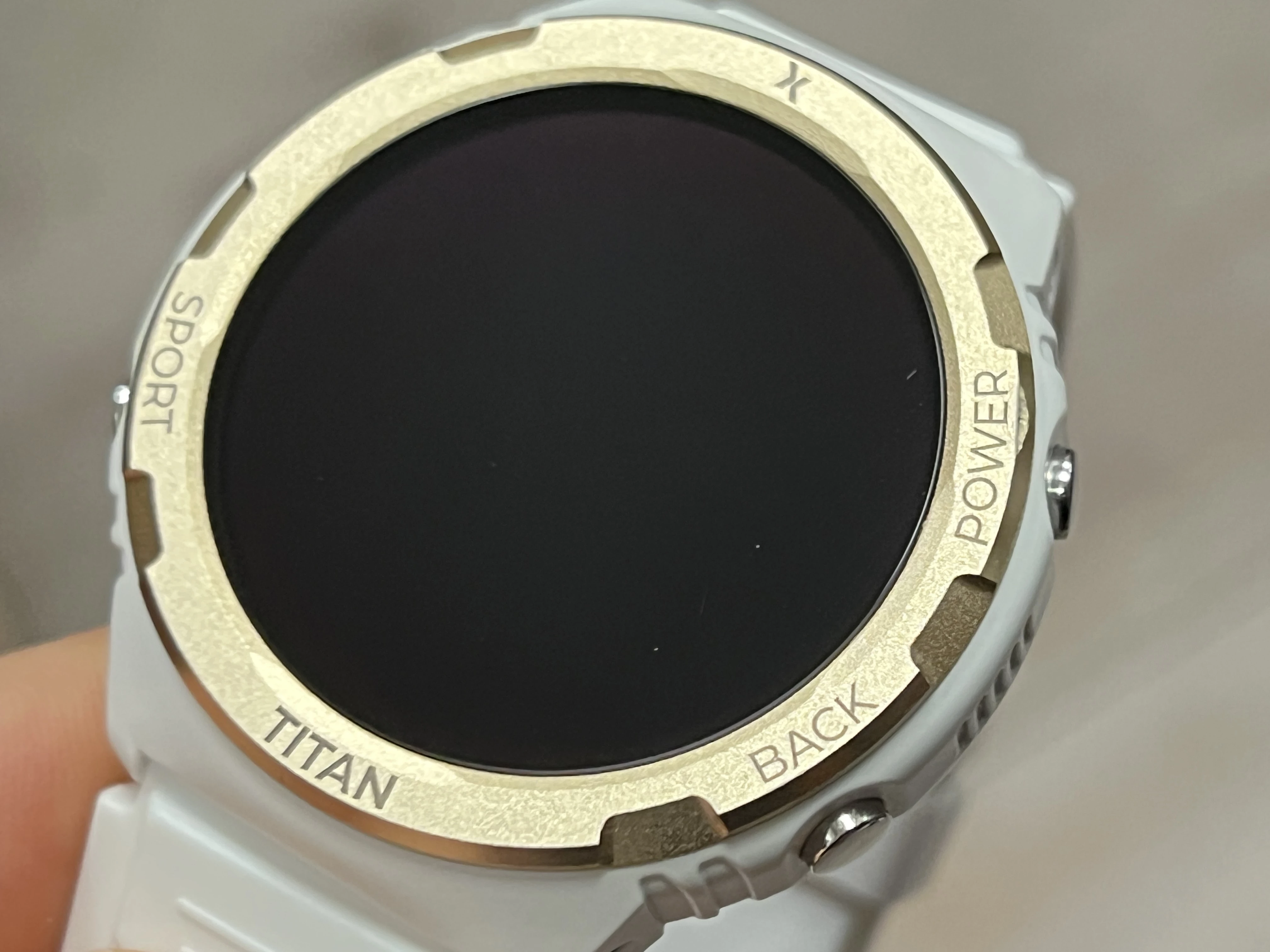 SMARTWATCH MAXCOM VALKIRIA FW100 | Smartwatche | Loombard.pl