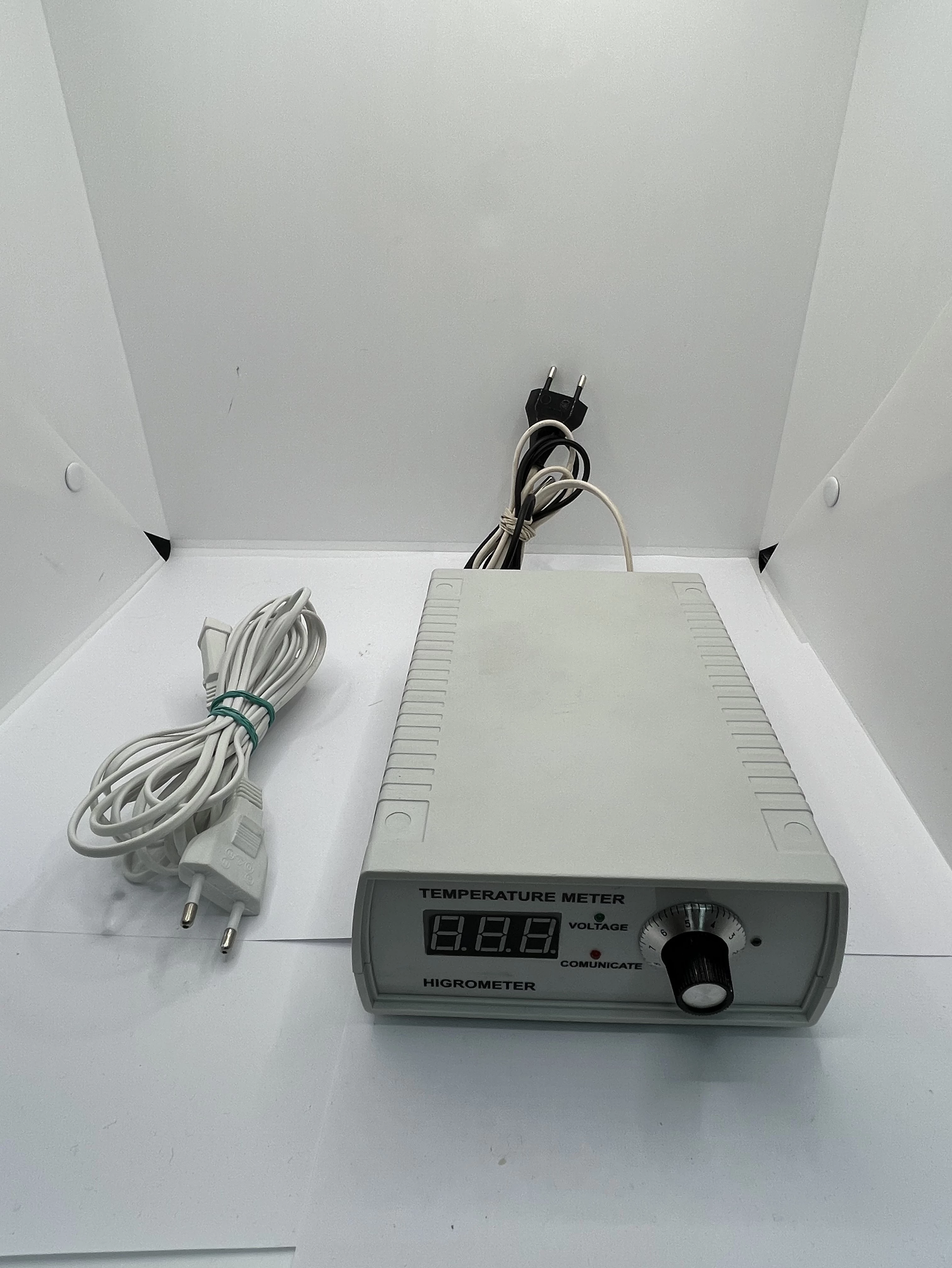 HIGROMETER STEROWNIK CHŁODZIAREK | Przyrządy pomiarowe | Loombard.pl