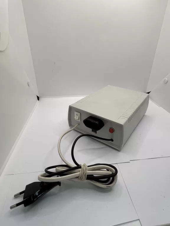 HIGROMETER STEROWNIK CHŁODZIAREK | Przyrządy pomiarowe | Loombard.pl