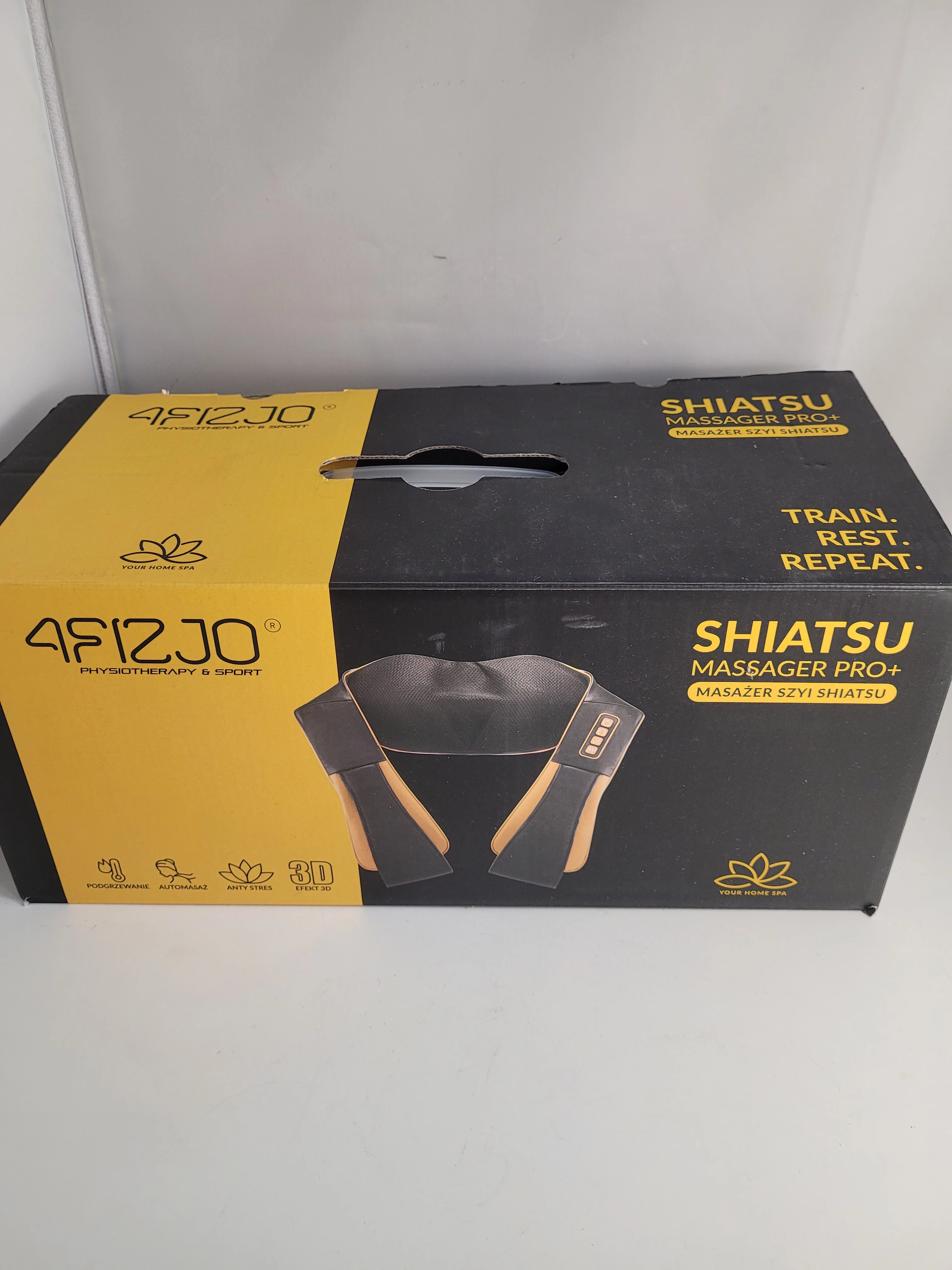 MASAŻER KARKU, PLECÓW I SZYI 4FIZJO SHIATSU PRO Z FUNKCJĄ PODGRZEWANIA ...