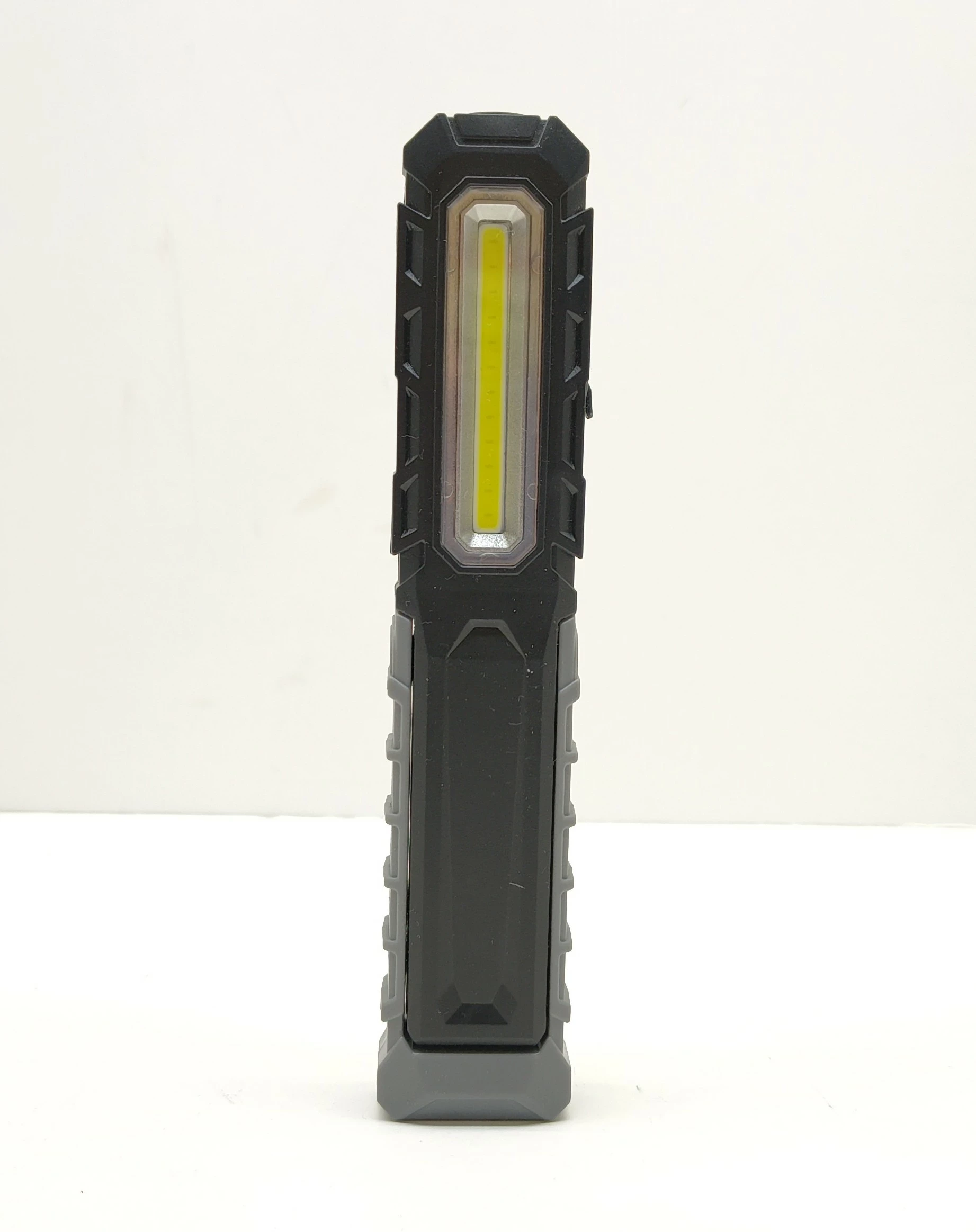 LATARKA LAMPA ROBOCZA Z MAGNESEM WARSZTATOWA LED ACTION | Lampy ...