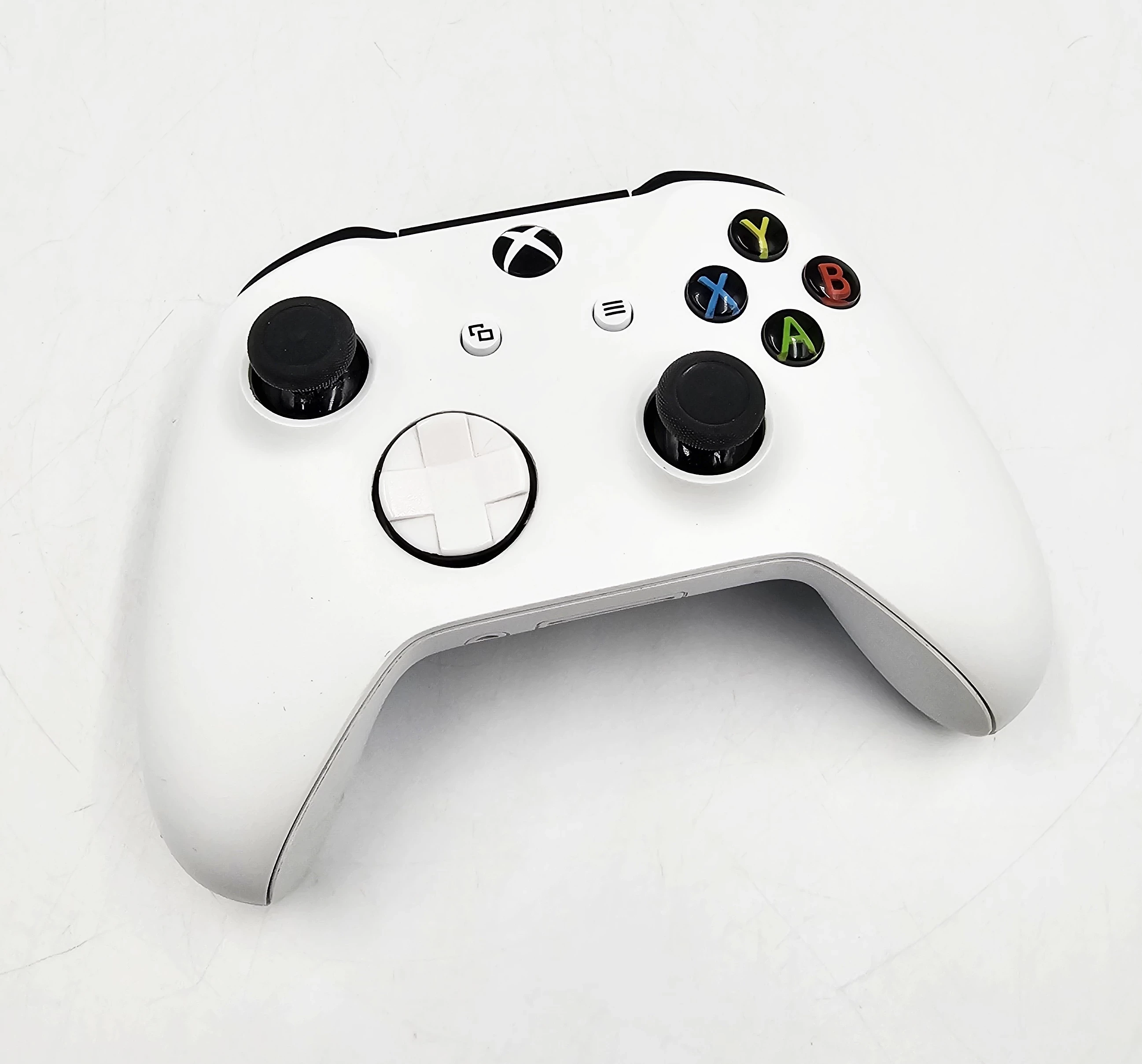 PAD BEZPRZEWODOWY MICROSOFT XBOX ONE / MODEL 1708 / BIAŁY | Pady ...