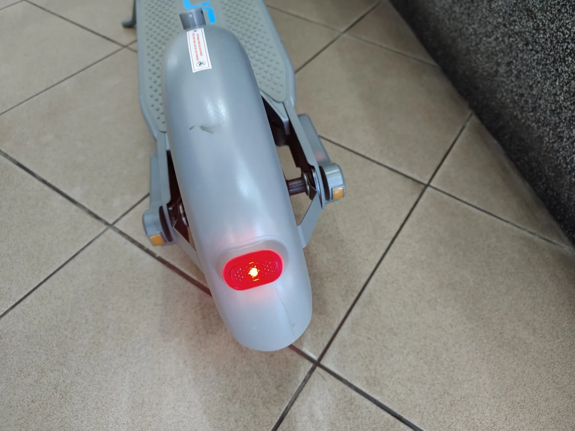 HULAJNOGA ELEKTRYCZNA MOTUS SCOTTY 10 GEN.5 + GW | Hulajnogi ...