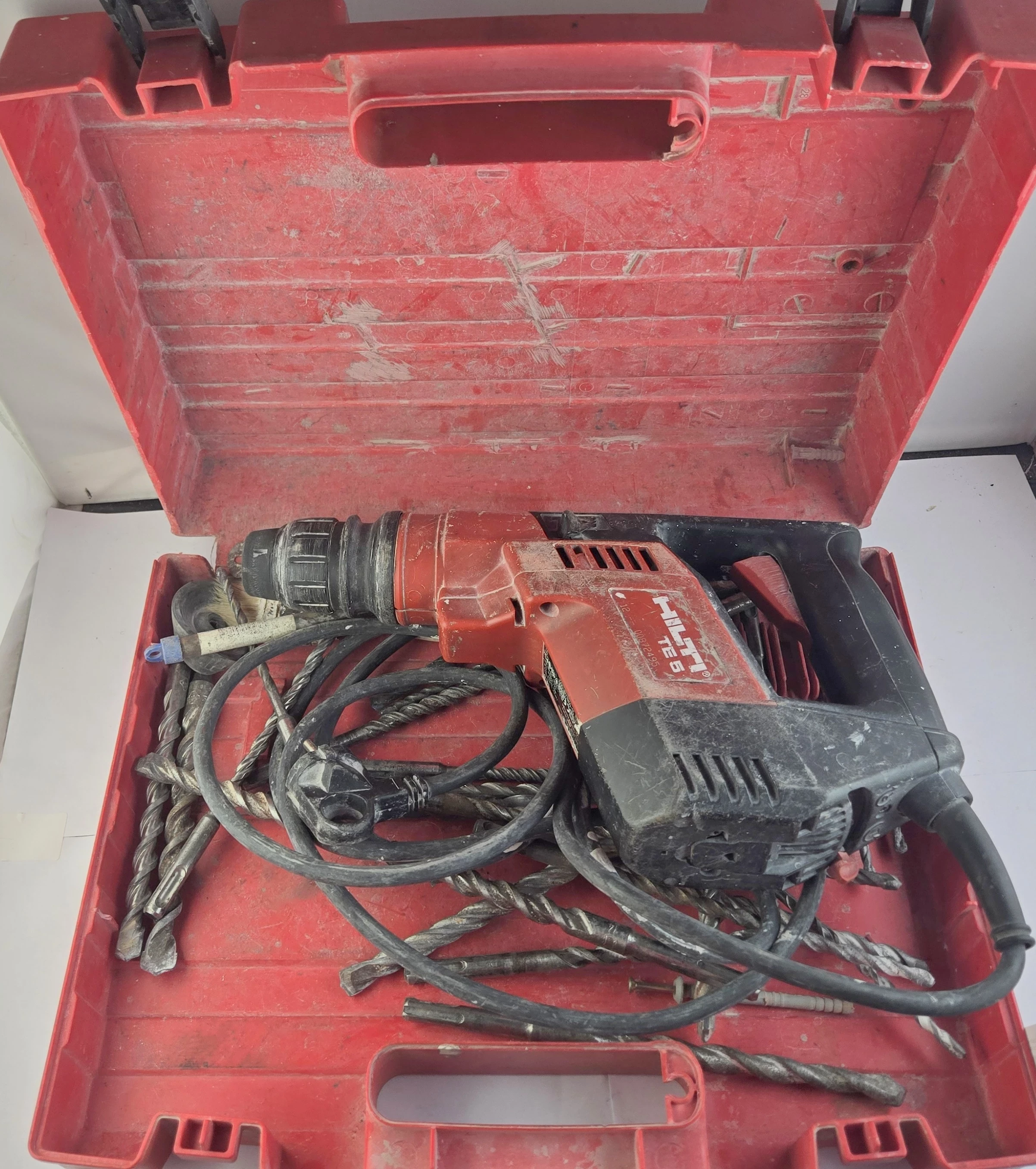 MŁOTOWIERTARKA HILTI TE 5 + WIERTŁA, WALIZKA | Młotowiertarki | Loombard.pl