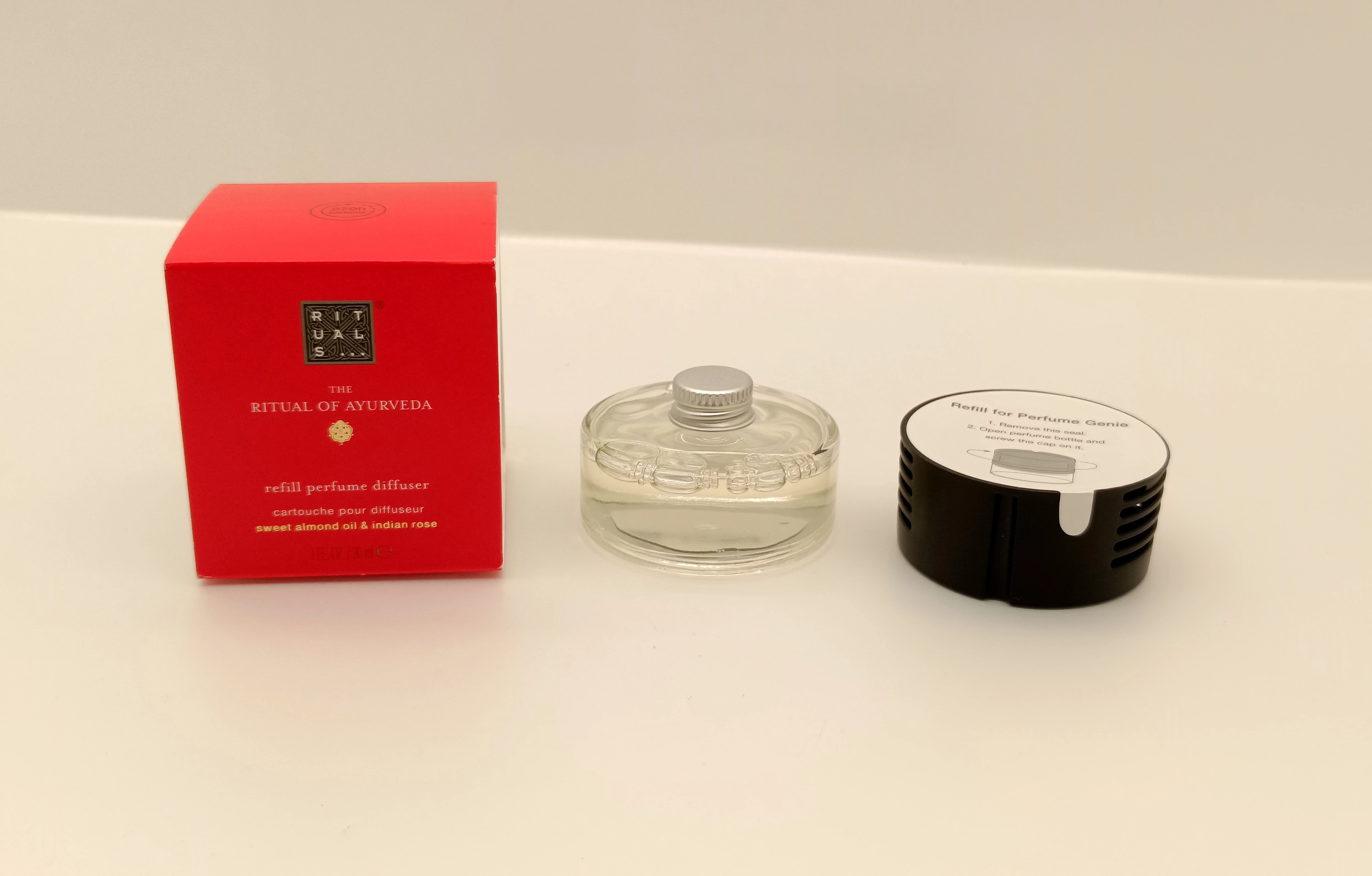 WKŁAD DO DYFUZORA RITUALS SWEET ALMOND OLI INDIAN ROSE 30 ML | Loombard.pl