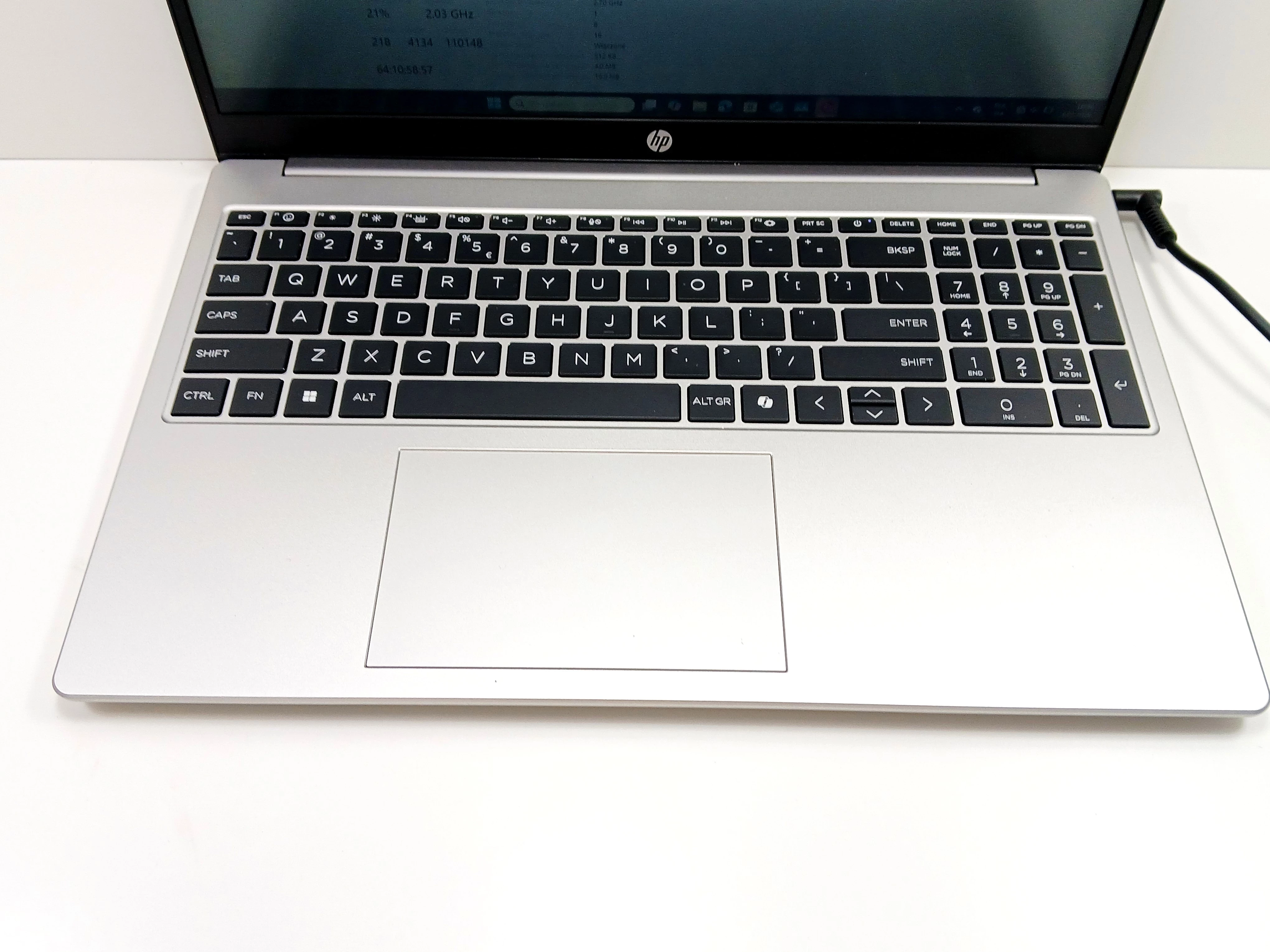 LAPTOP HP 255R G10 RYZEN 7-7735U/16GB/512/WIN11 | Laptopy | Loombard.pl