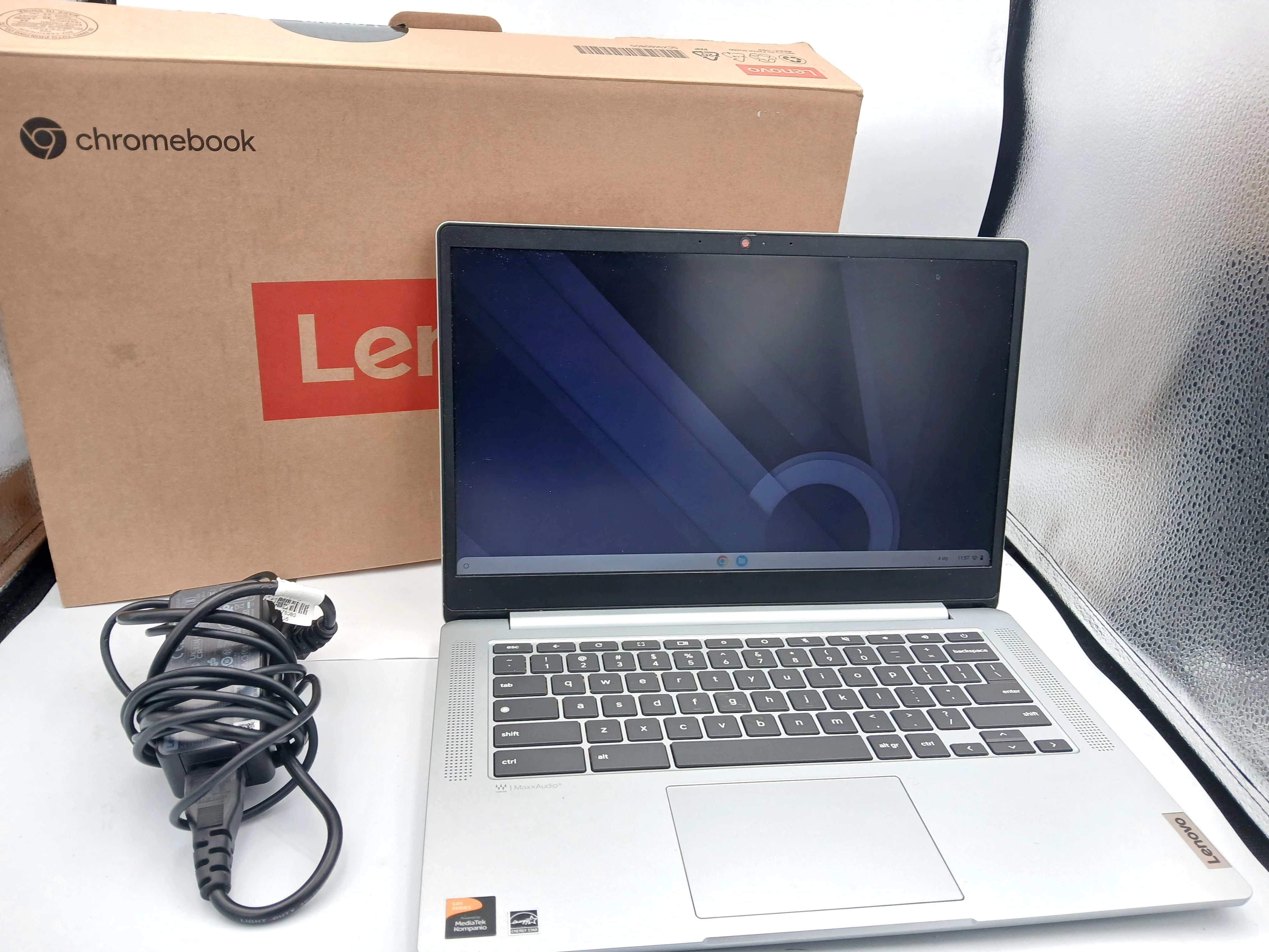 LAPTOP LENOVO IDEA PAD SLIM 3 CHROME | Laptopy | Loombard.pl