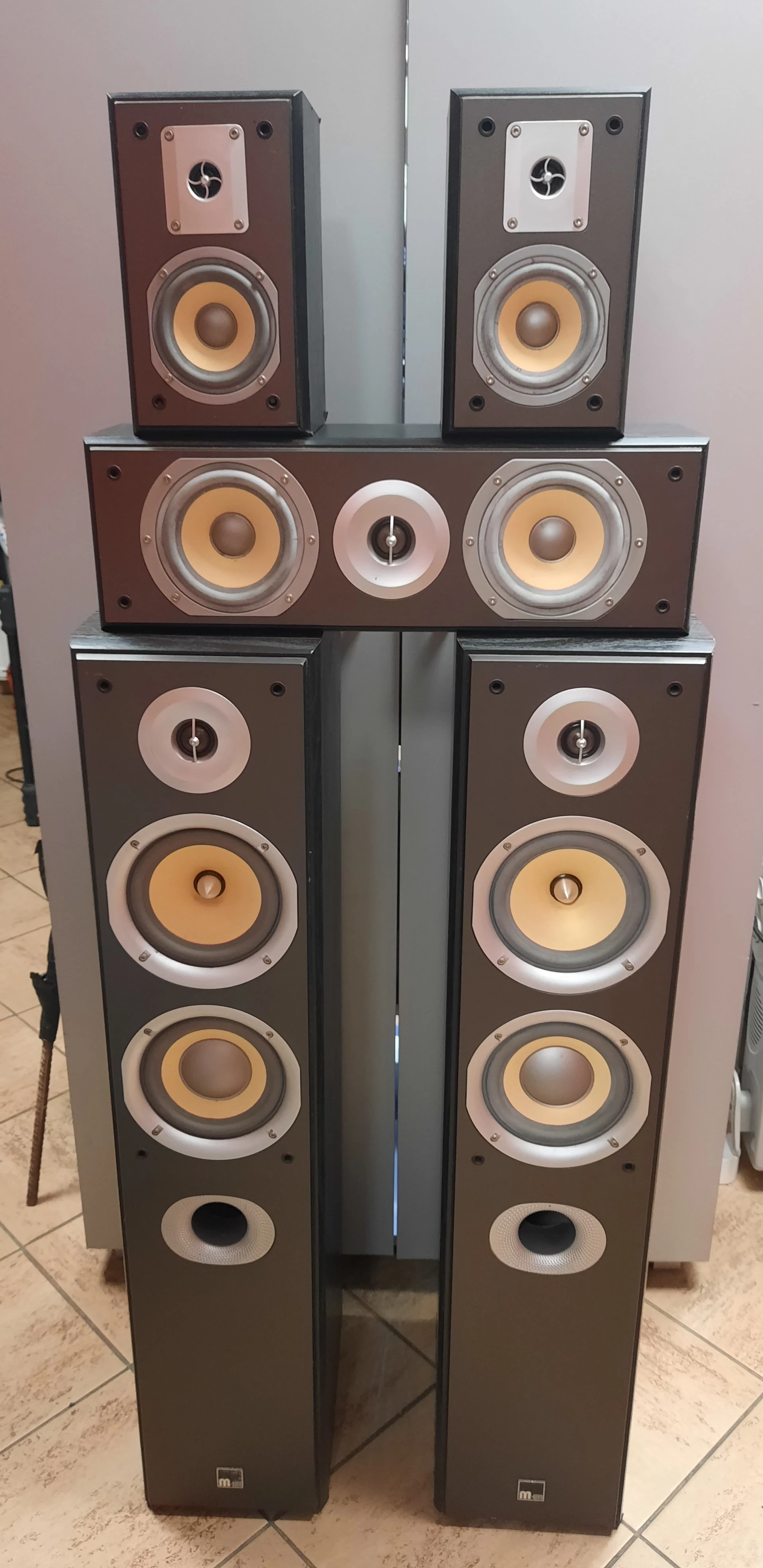 ZESTAW KOLUMN KINA DOMOWEGO M-AUDIO HTS 700 MK II - OK. 40 W/*OKAZJA ...