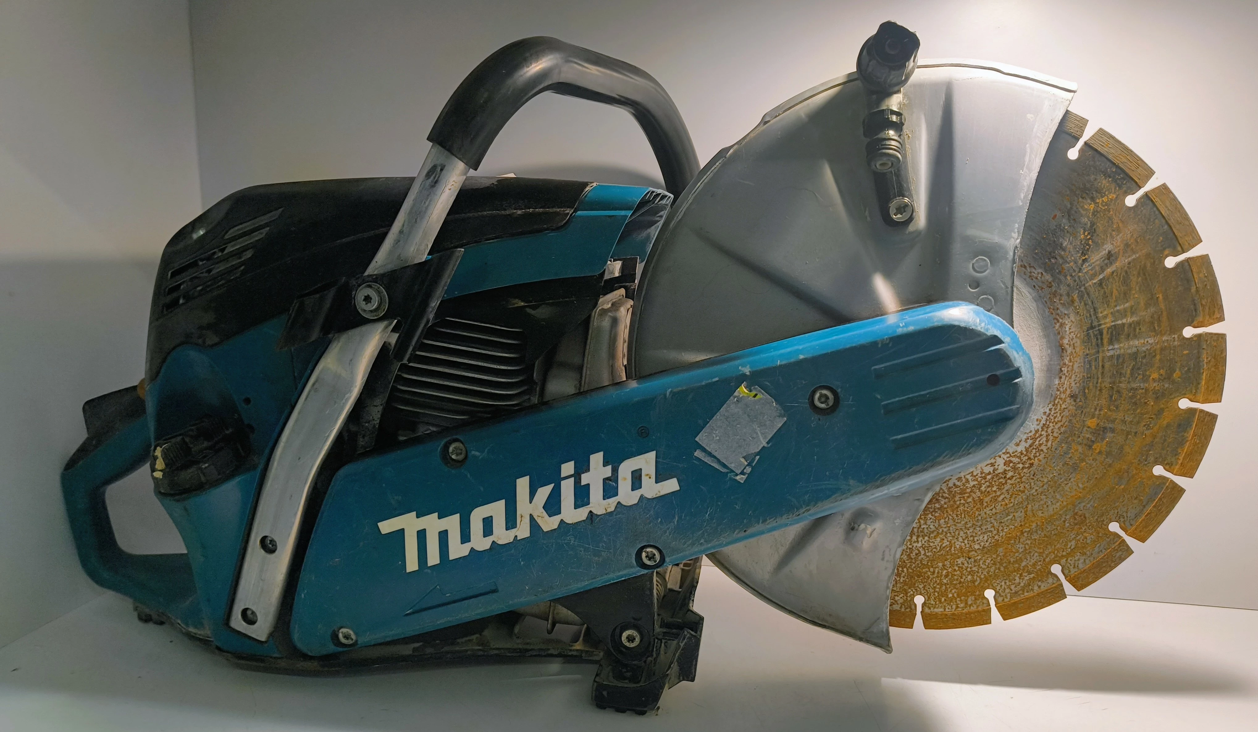 PIŁA PRZECINARKA SPALINOWA MAKITA EK6100 | Piły tarczowe | Loombard.pl