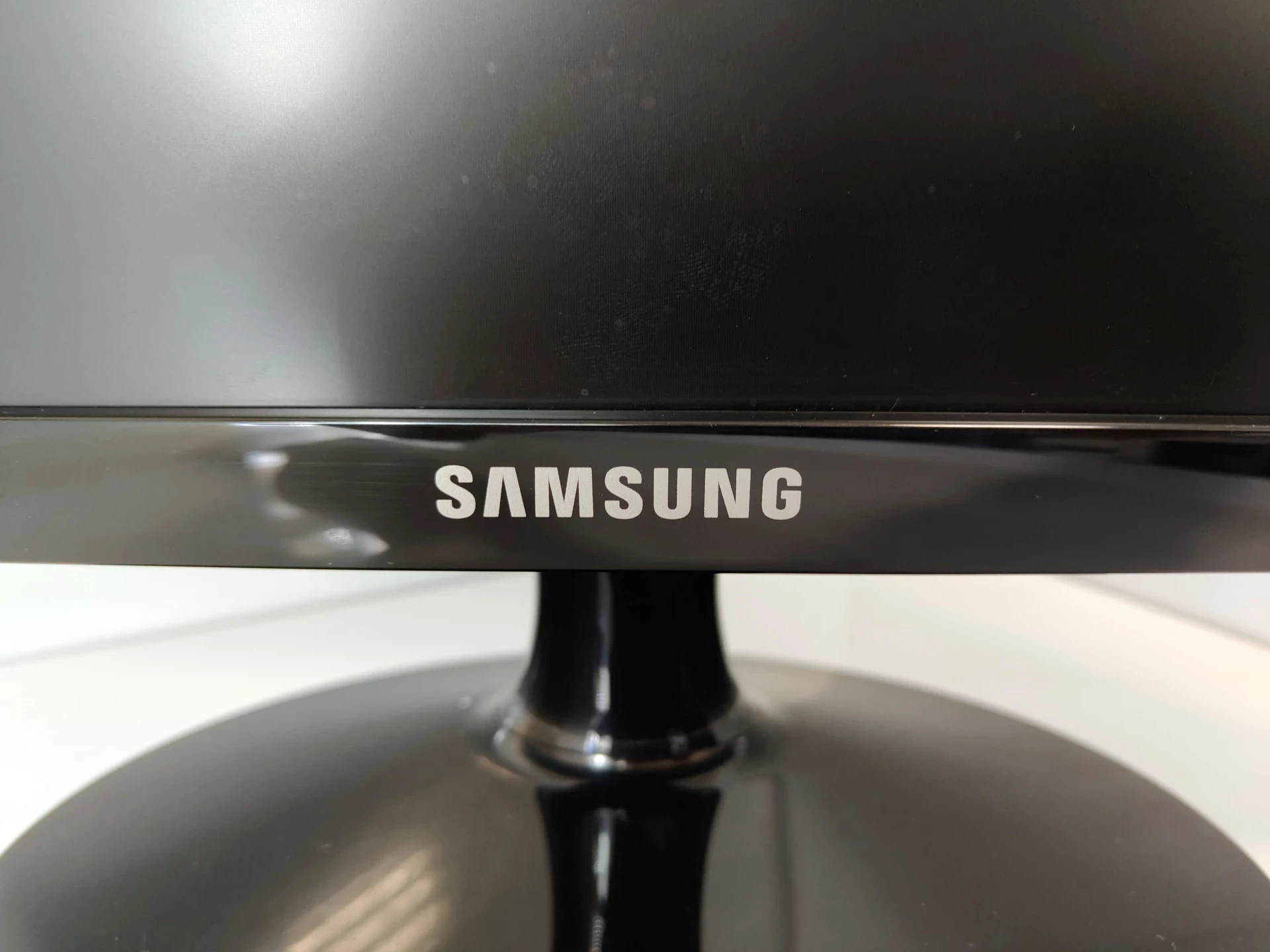 MONITOR SAMSUNG SYNCMASTER SA300 S19A300N | Monitory | Loombard.pl