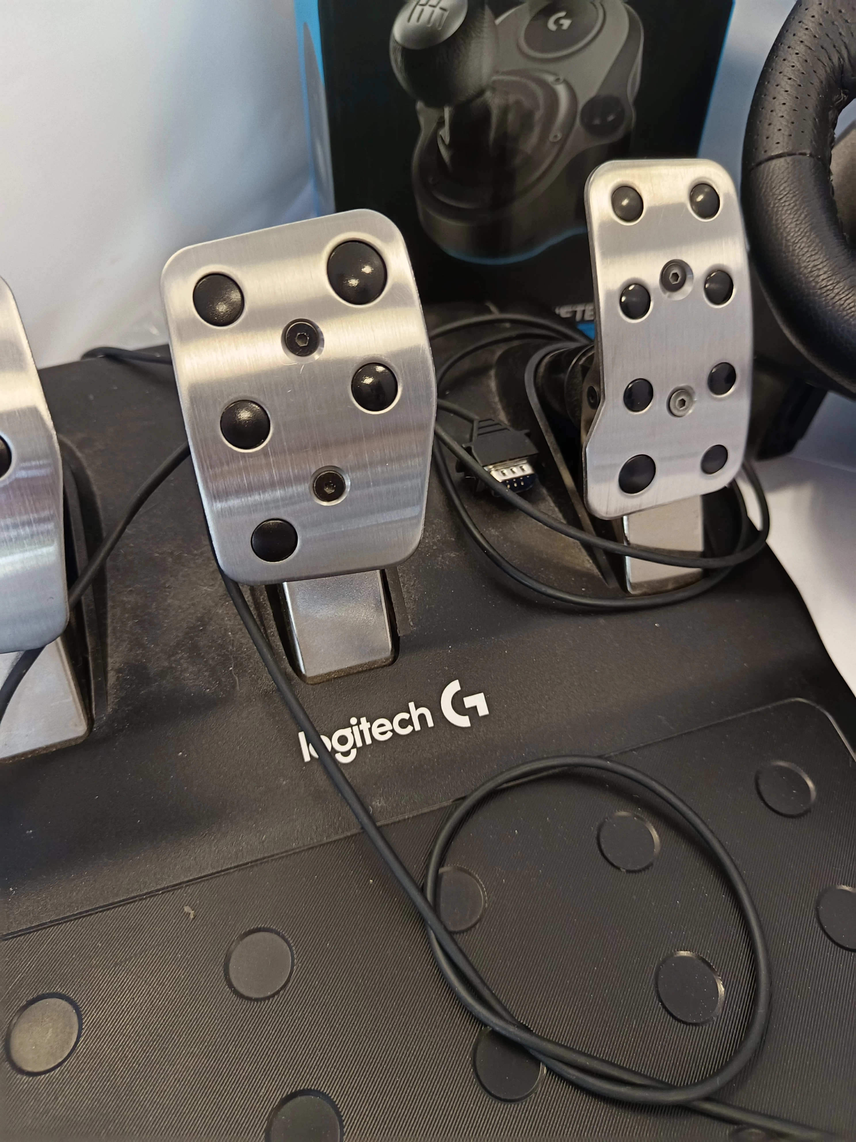 KIEROWNICA LOGITECH G29 + PEDAŁY + TRIGER DO BIEGÓW | Kierownice ...